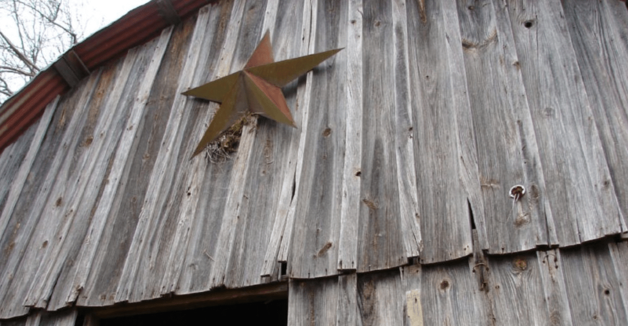 The Fascinating Meaning Behind “Barn Stars” – Read This Story Now